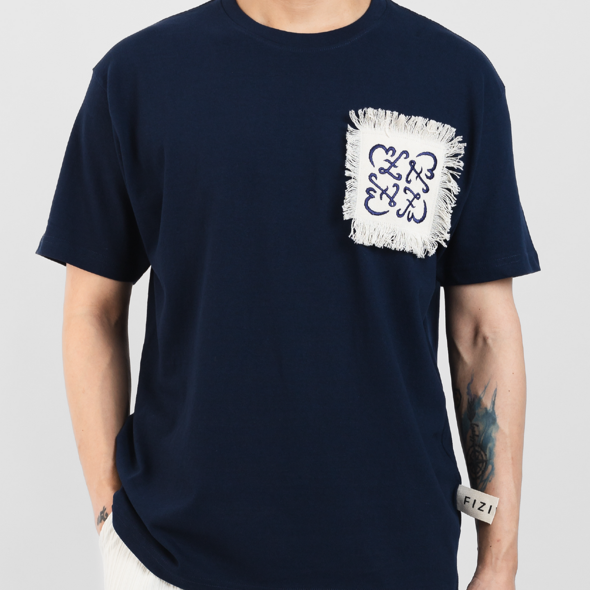 Mavi T-Shirt in Navy Blue – FIZIWOO